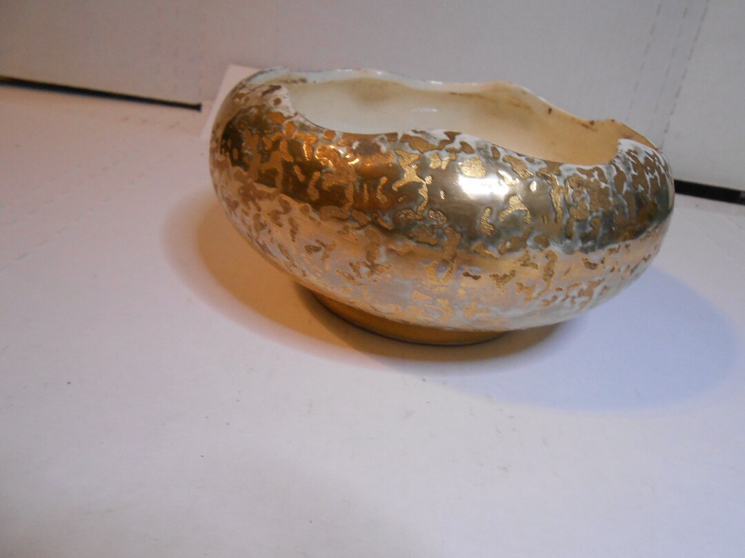 Weeping Bright Gold Scalloped Ceramic Console Planter Bowl Vintage 22K ...