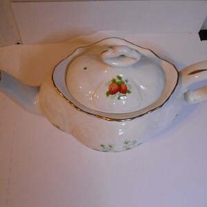 Antique James Kent Old Foley Staffordshire Teapot Strawberry - Etsy