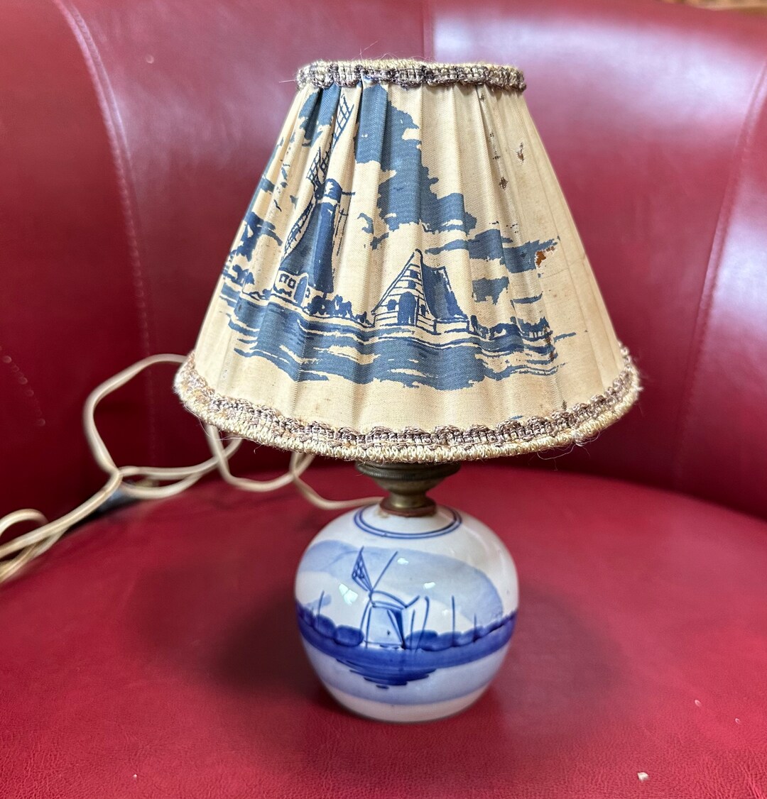 Vintage Delft Lamp With Painted Windmill and Original Shade & - Etsy