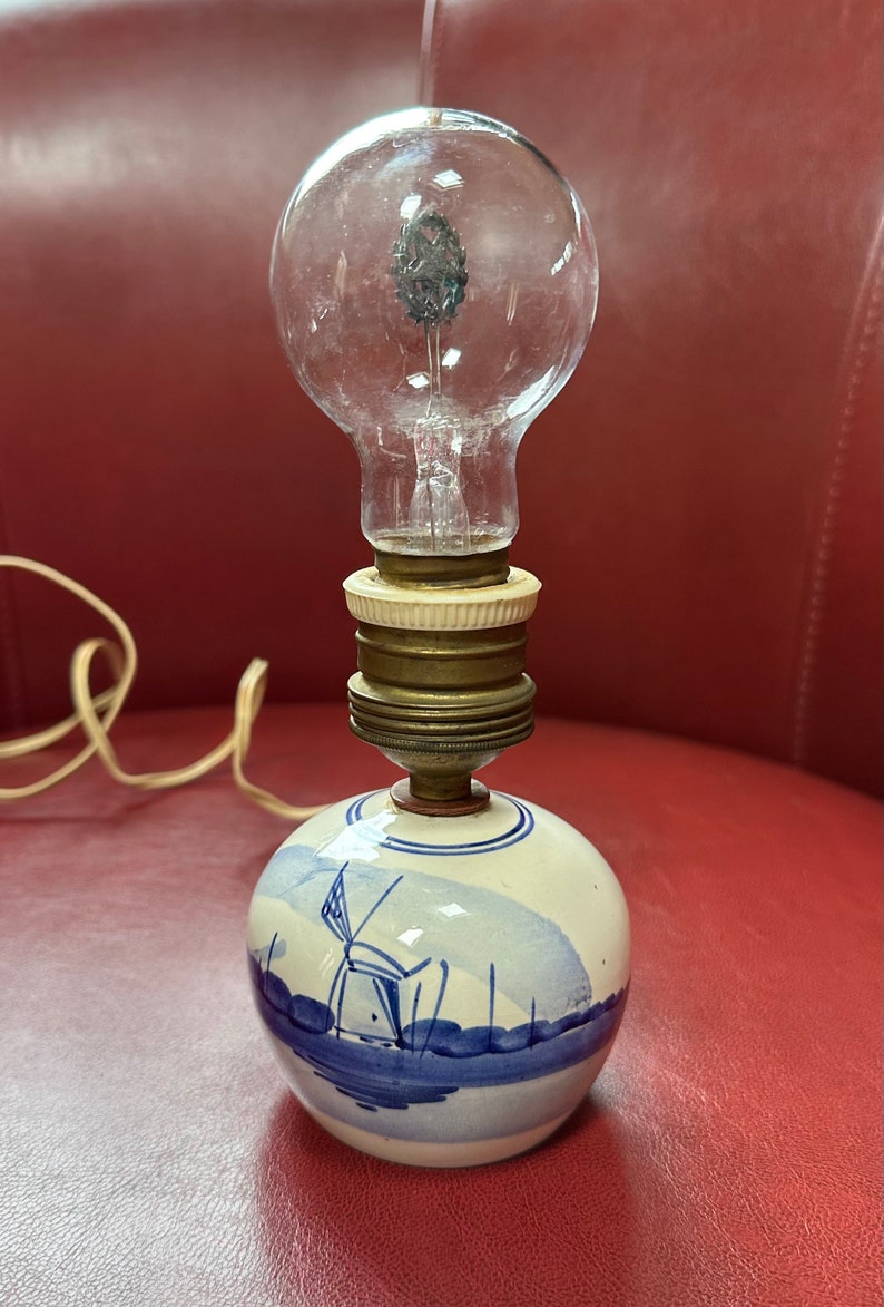Vintage Delft Lamp With Painted Windmill and Original Shade & - Etsy