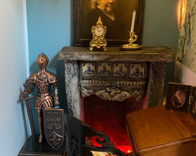 Miniature Knight - Etsy