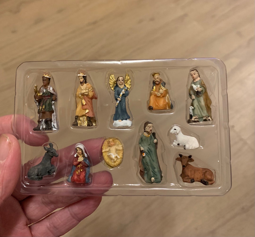 Miniature Nativity Set Manger 3.5 Cm High - Etsy