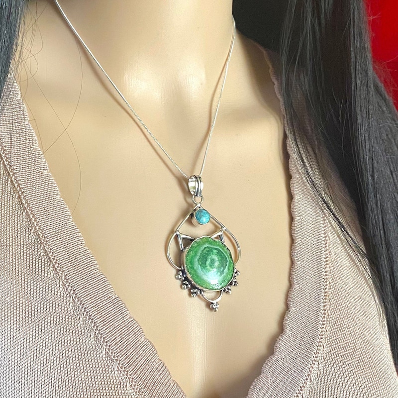 Green Stone Pendant - Etsy
