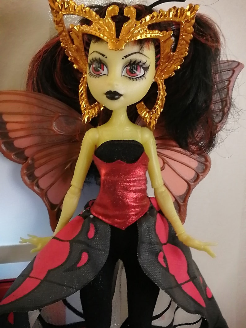 Monster High Doll LUNA MOTHEWS Boo York, Boo York Gala Ghoulfriends ...