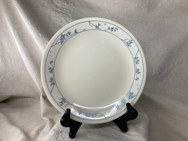Vintage Corelle First of Spring Dinnerware | White Flowers and Blue ...