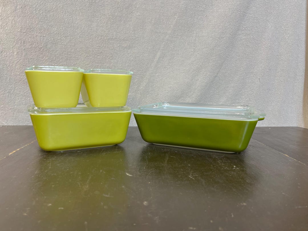 Vintage Pyrex Verde Green Refrigerator Dish Set With Glass Lids Crazy ...