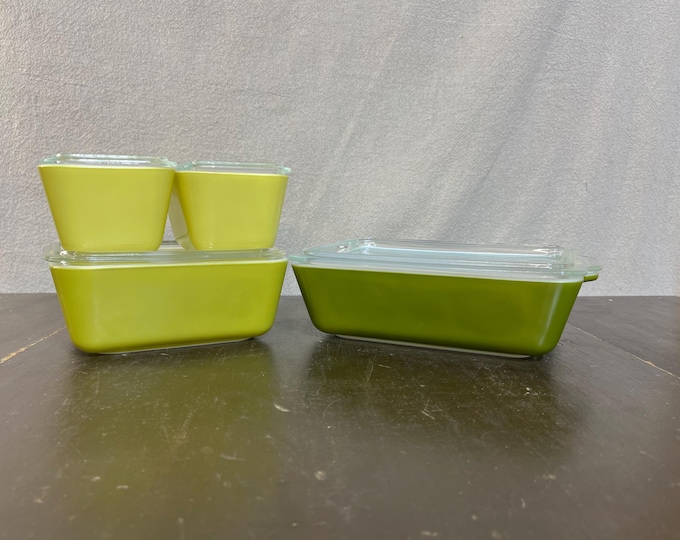 Vintage Pyrex Verde Green Refrigerator Dish Set With Glass Lids | Crazy ...
