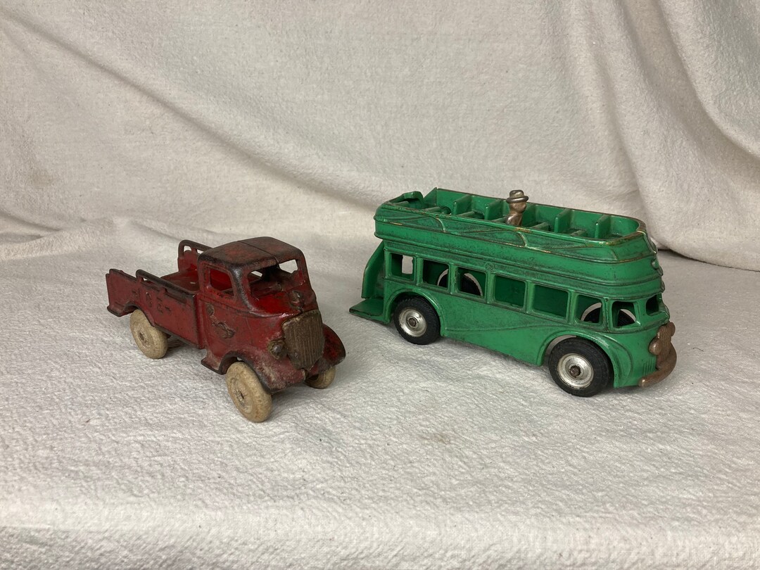 Vintage Arcade Cast Iron Toys Double Decker Bus Green Ice Truck Red GMC ...