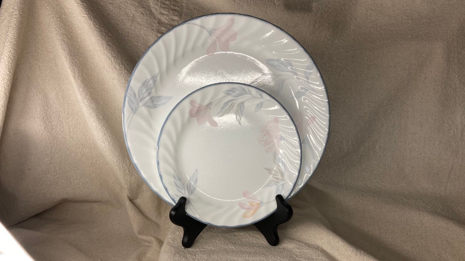 Vintage Corelle Pink Trio Dinnerware Pink Flowers - Etsy