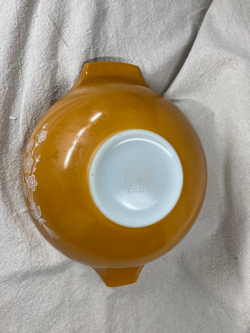 Vintage Pyrex Butterfly Gold redesign Cinderella Mixing - Etsy