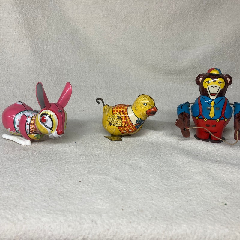 Wind up Toy Tin Chick - Etsy