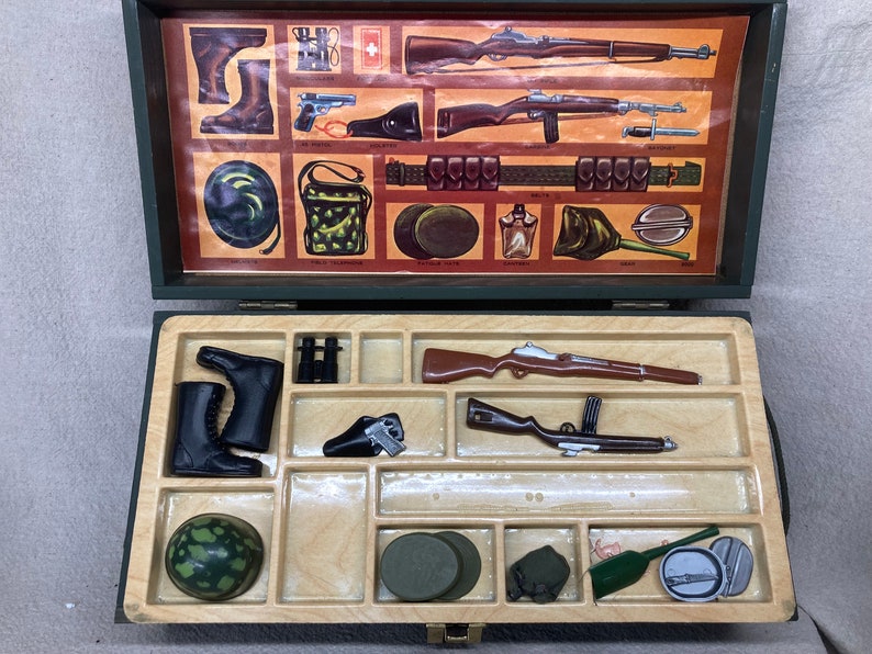 Vintage 1964 GI Joe Footlocker W/ Accessories 1960's - Etsy