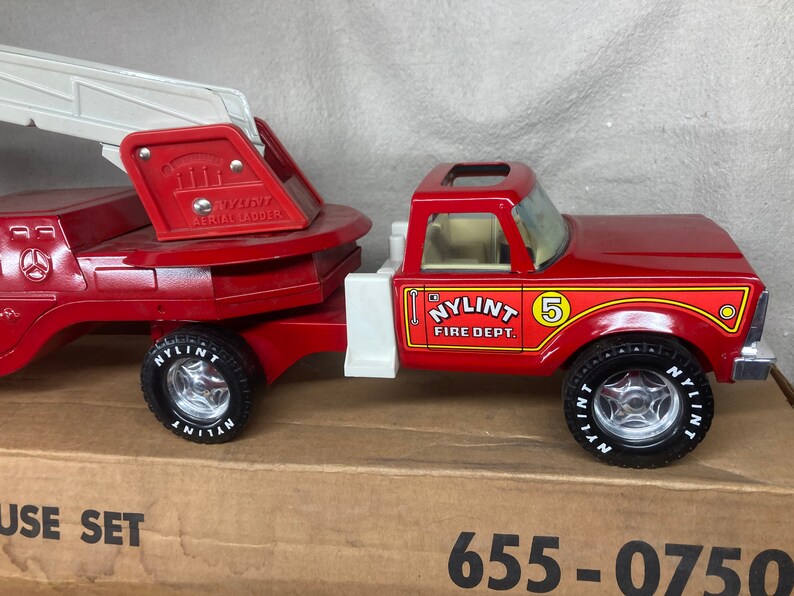 Super Rare Nylint No. 942 Firehouse Set With Accessories and - Etsy