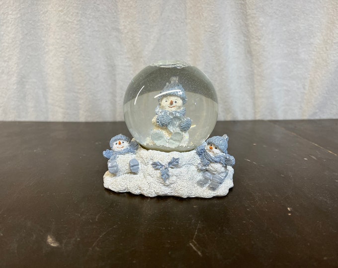 Encore Resin Snow Buddies Flurry, Blizzy & Powder With Snowball ...