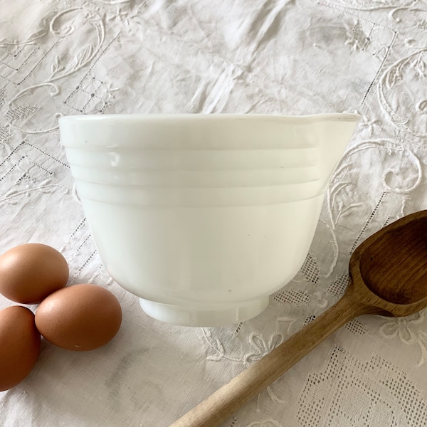 Pyrex Glass Bowl - Etsy