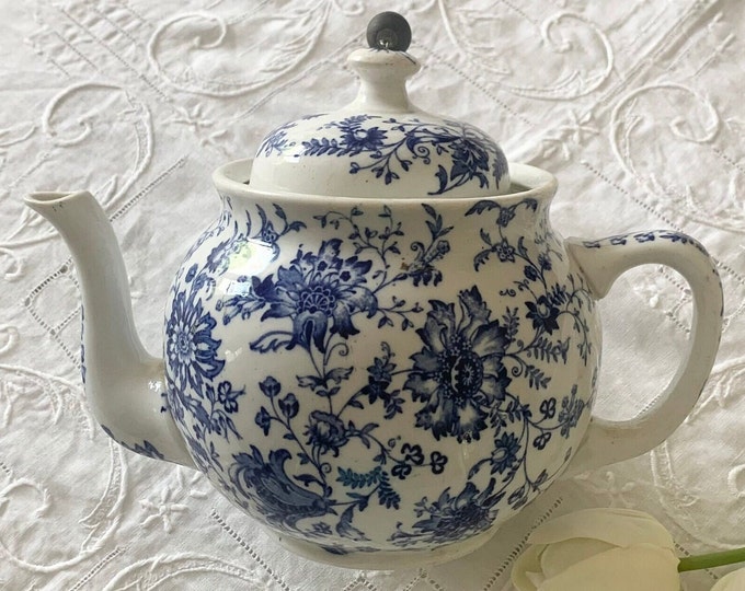 Antique Blue White Chrystanthemum Floral Buffalo China Ironstone Teapot ...
