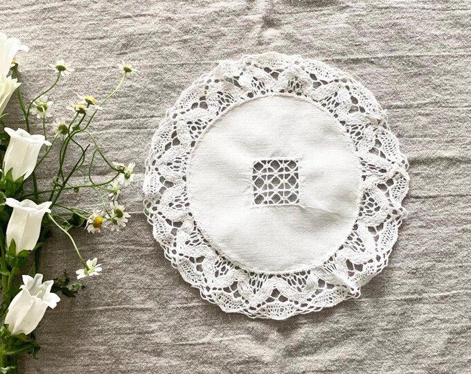 Vintage White Round Crochet Lace Edge Doily,cottage Farmhouse Rustic ...