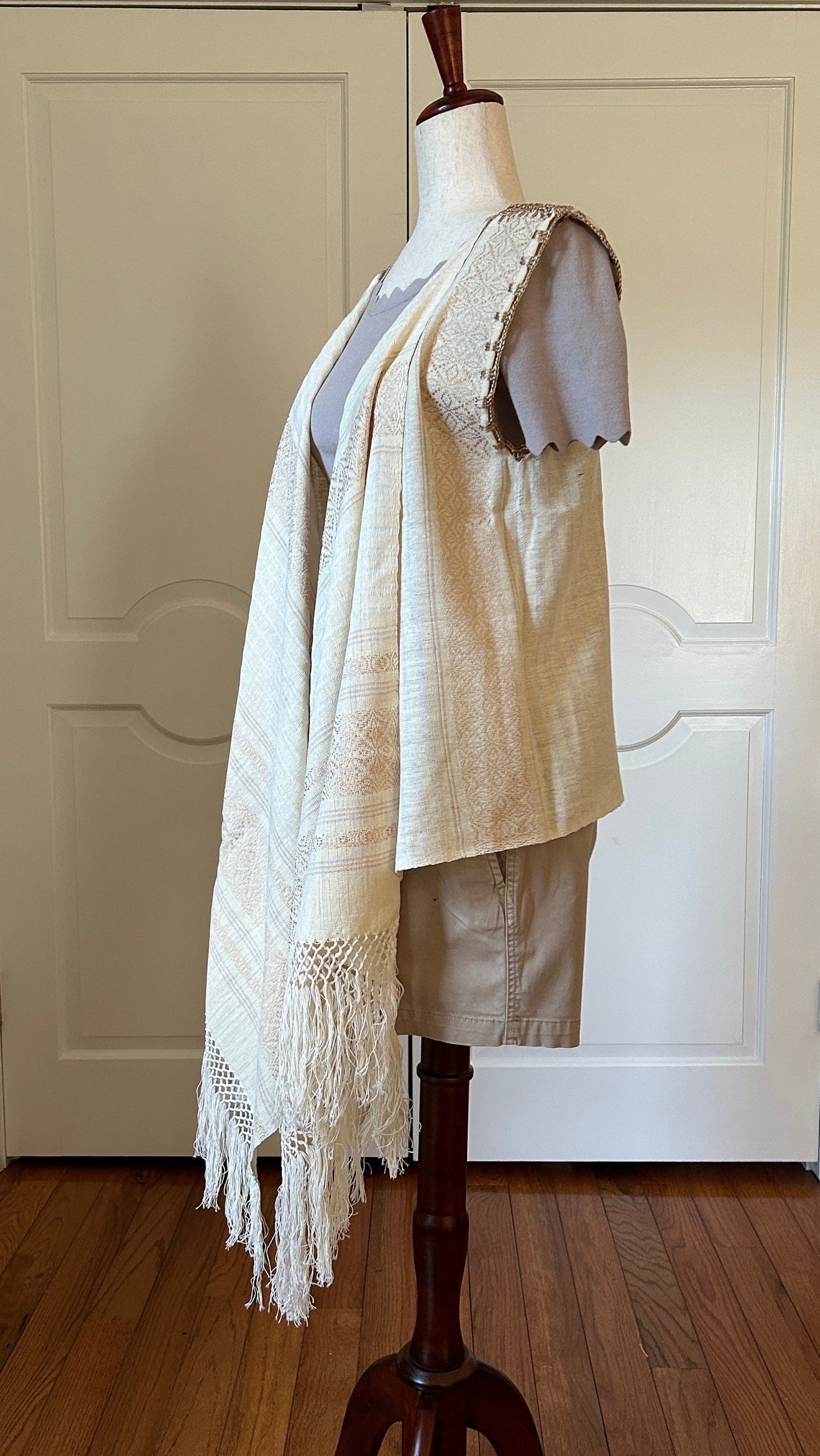 Traditional Mexican Rebozo From Oaxca Mex. Mexican Shawl,fringed Vest ...