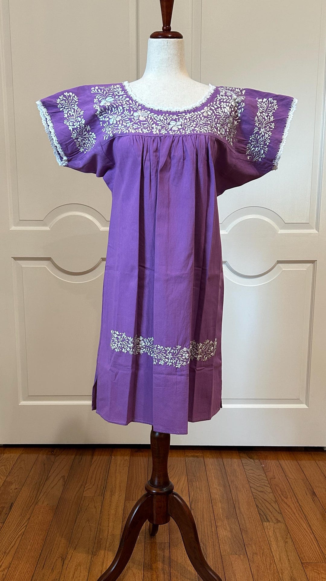 Sandra Mini Dress, Oaxaca Mexican Dress. Hand Embroidered. Silk Threads ...