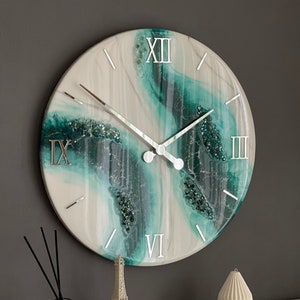 Emerald Green Clock, Epoxy Resin Decor, Luxury Clock, Unique Wall Clock ...