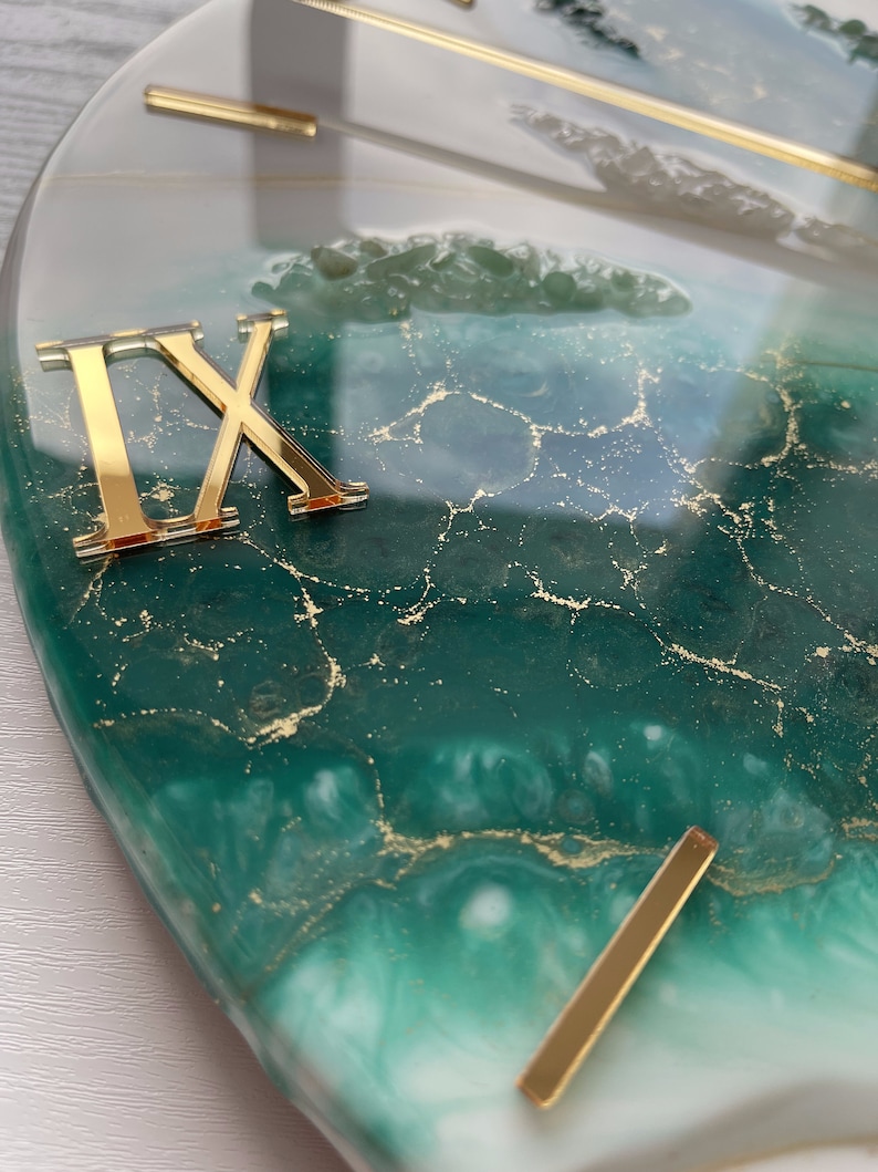 Green Wall Clock Wall Clock Unique Epoxy Resin Clock - Etsy