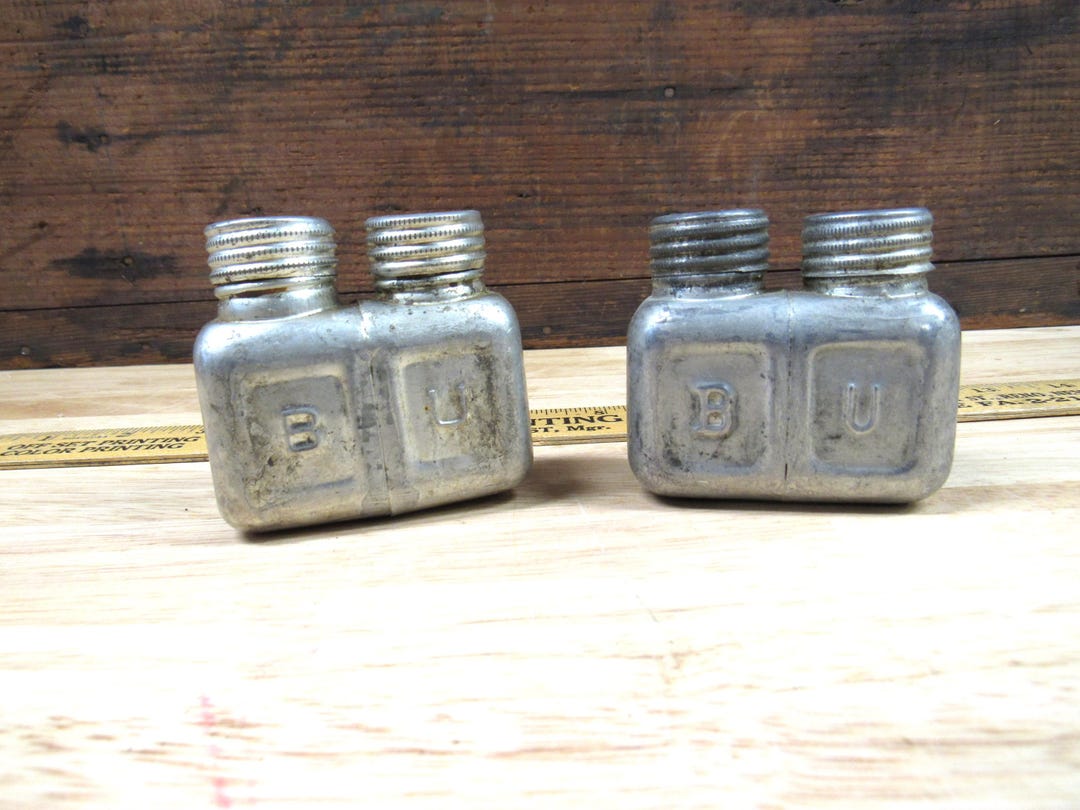 Rifle Oil Cans, Two Vintage Mosin Nagant Rifle Oiler Cans B/A Rifle Oil ...