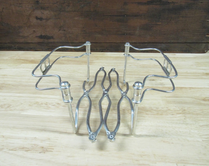 Expandable Metal Trivet, Made in Italy - Etsy