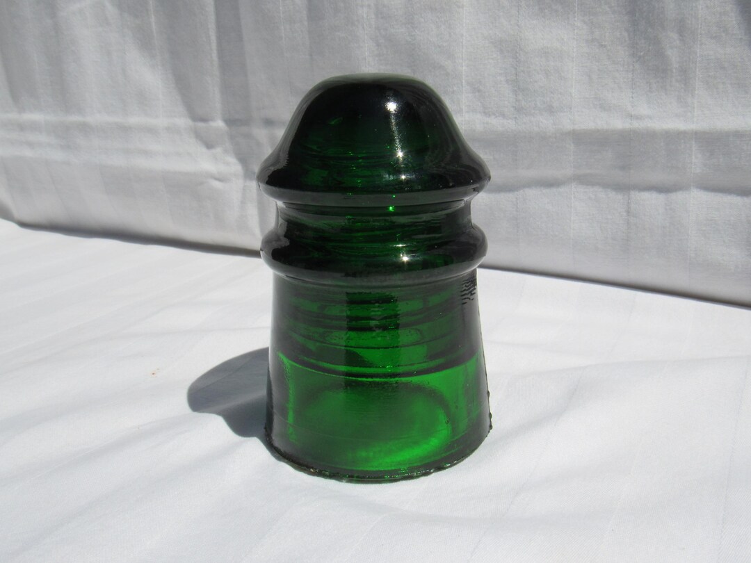 Green Glass Insulator, Emerald Green Mclaughlin Insulator, Bright Green ...