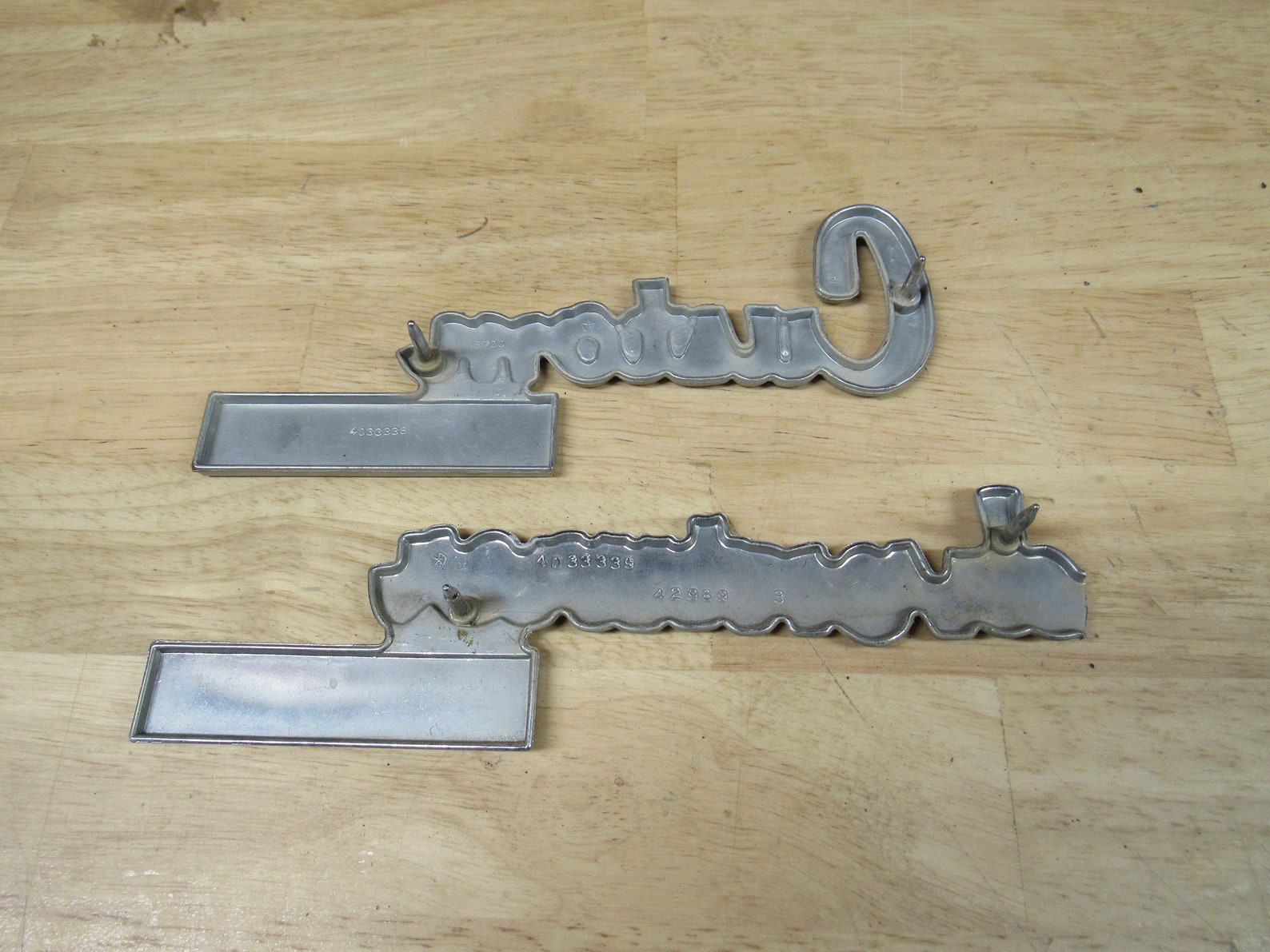 Buick Car Emblems Custom Car Emblem Dventurer Car Emblem - Etsy