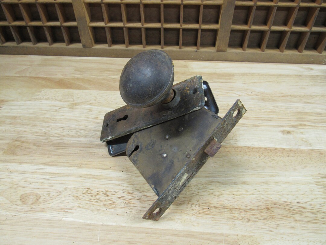 Rusty Door Knob, Door Knob Set With Lock Set, Vintage Door Knob Set ...