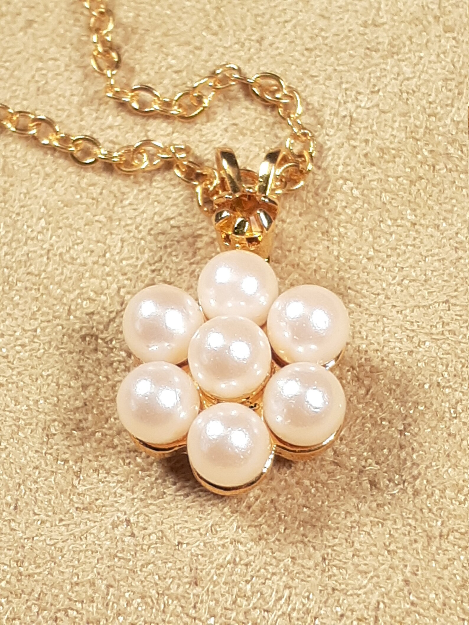 Vintage Avon BW Floral Pearl Pendant Gold Chain Necklace, Unique Gift ...