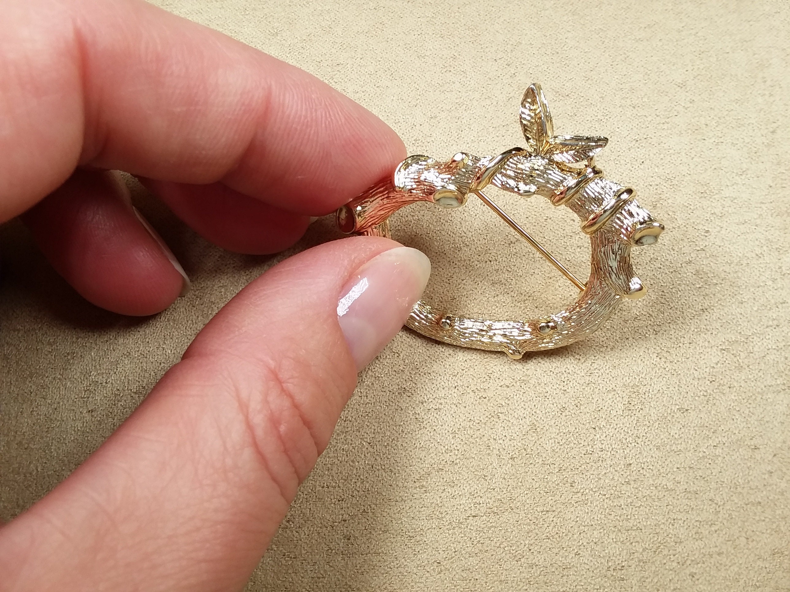 Vintage SARAH COVENTRY d Shaped Gold BROOCH, Unique Gift for Her ...