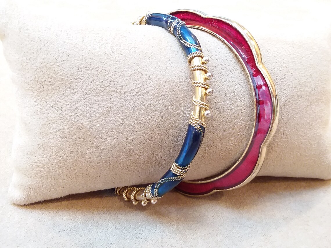 Beautiful Bangles Set of Two Vintage Enameled Bracelets - Etsy
