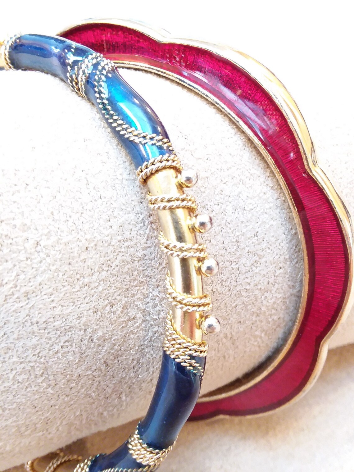 Beautiful Bangles Set of Two Vintage Enameled Bracelets - Etsy