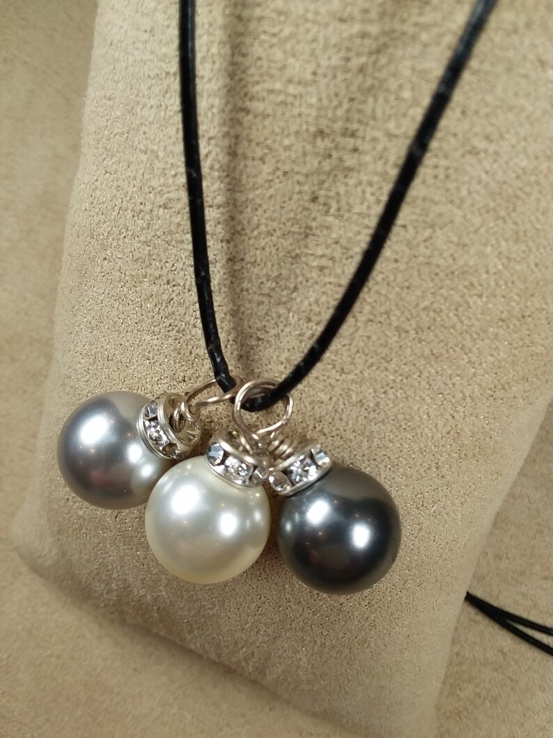 Vintage Natural Tone Triple PEARL PENDANT NECKLACE, Unique Gift for Her ...