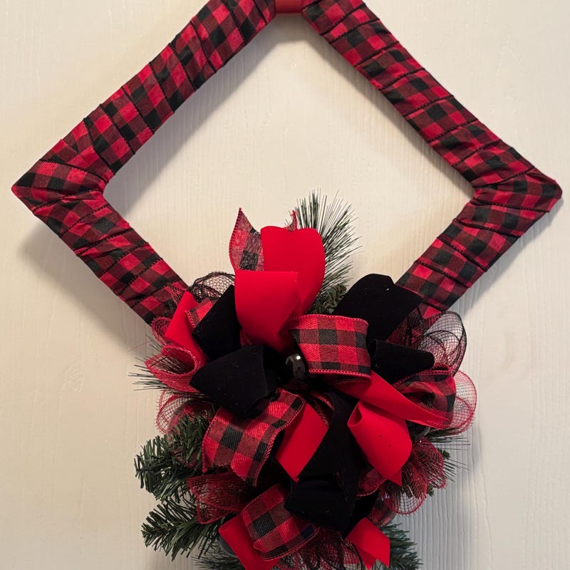 Square Wreaths - Etsy