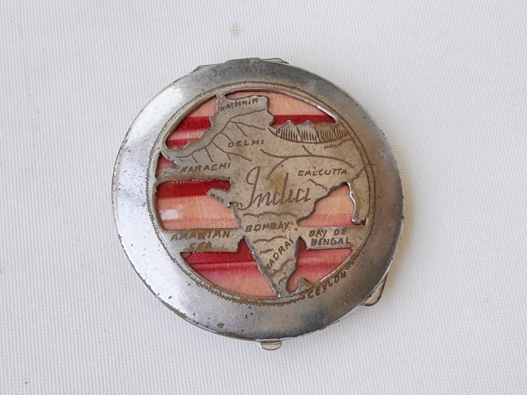 Vintage Powder Box 2 3/4 Inches - Etsy