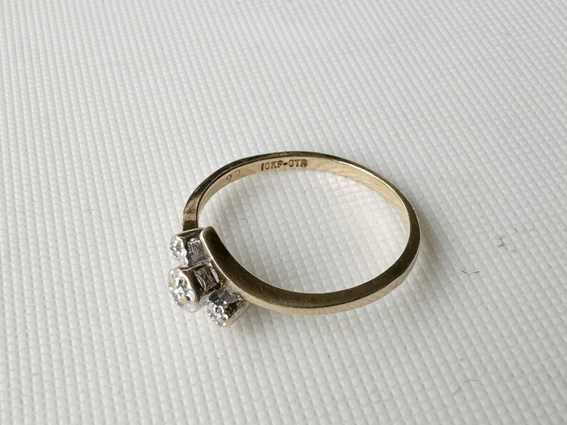Vintage 10k Yellow Gold White Gold Diamond Ring Size 6 - Etsy