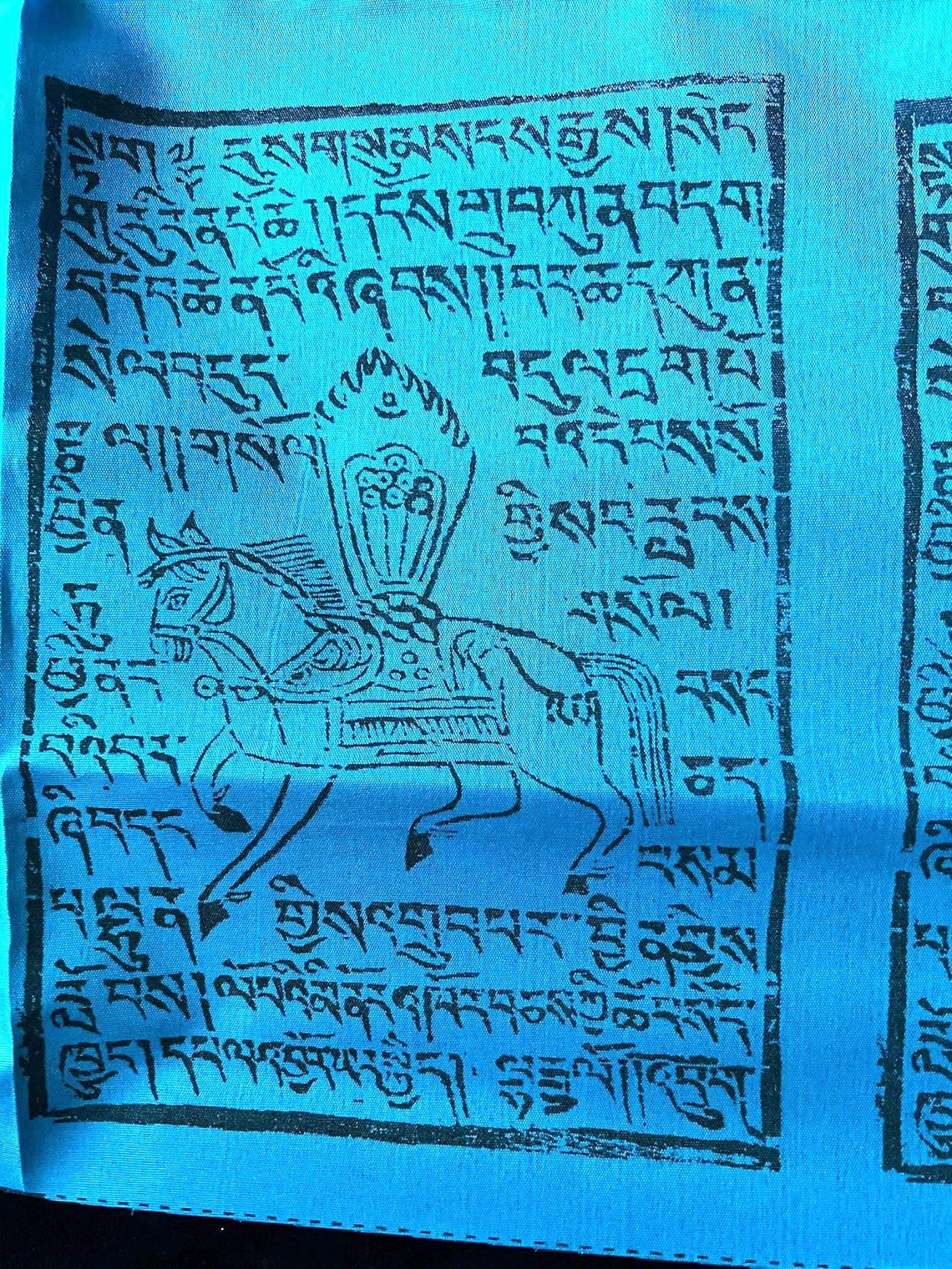 Tibetan Mountain Windhorse Prayer Flags | Traditional 4 Images per ...