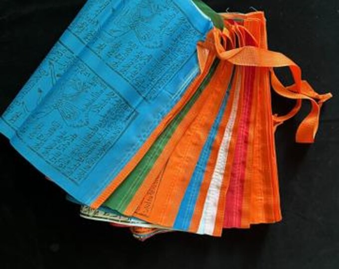 Tibetan Mountain Windhorse Prayer Flags | Traditional 4 Images per ...