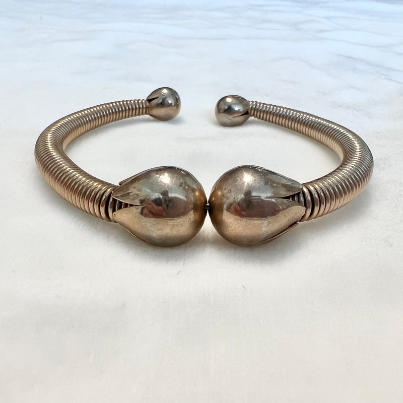 Spring Bracelet - Etsy