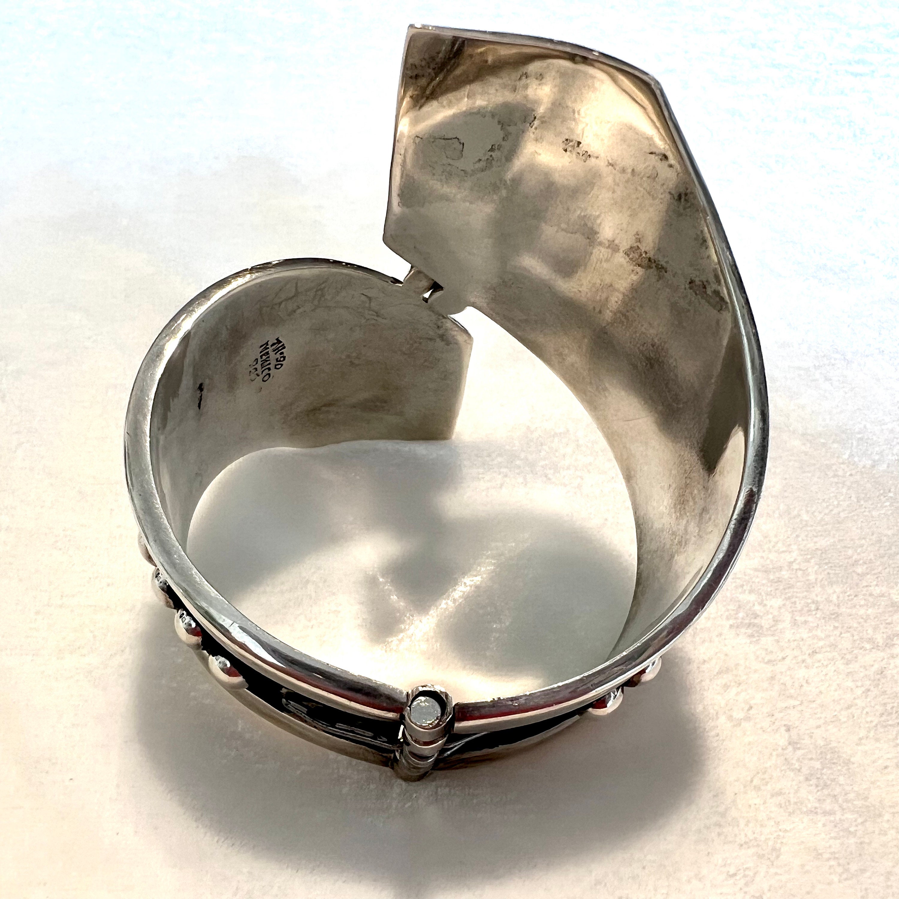 Striking Early 1990s Mexican Silver Clapper Bracelet - Etsy