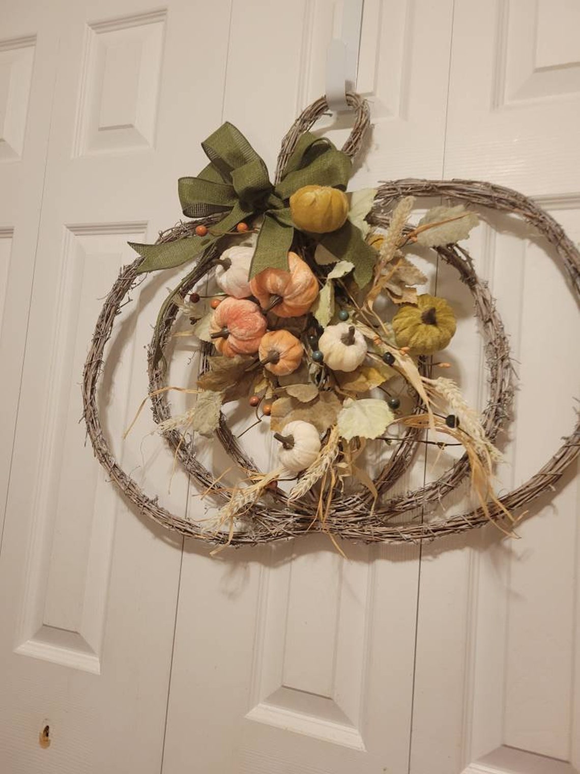 Pumpkin Door Hanger for Front Door, Velvet Pumpkins on Grapevine Door ...