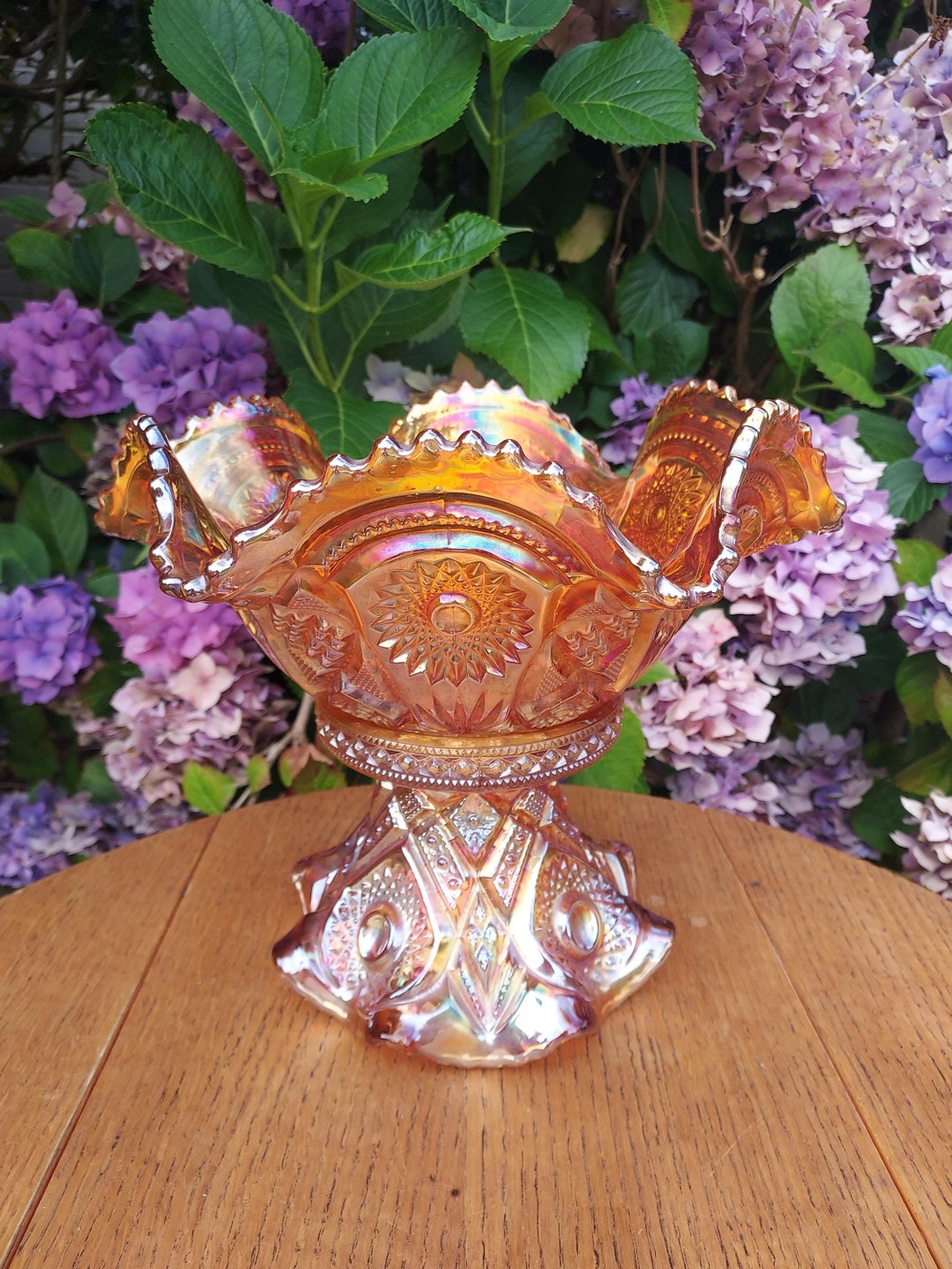 Antique Carnival Glass Punch or Fruit Bowl. Stunning Table Centrepiece ...