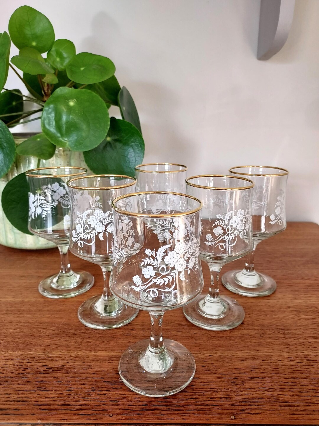 6 Vintage Dema Wine Glasses. Large 215 Ml. Pretty White Floral Design ...