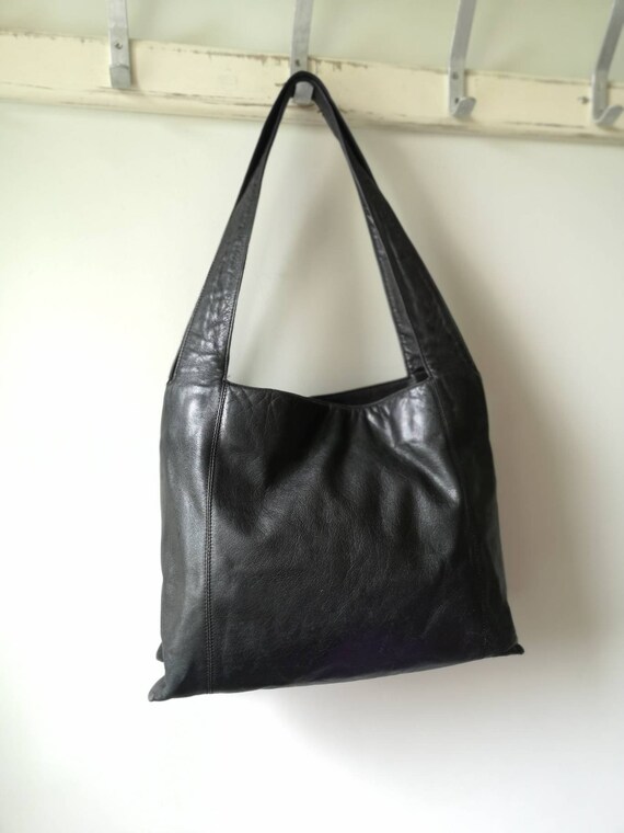 Tula black leather hobo tote bag, vintage Tula soft b… - Gem