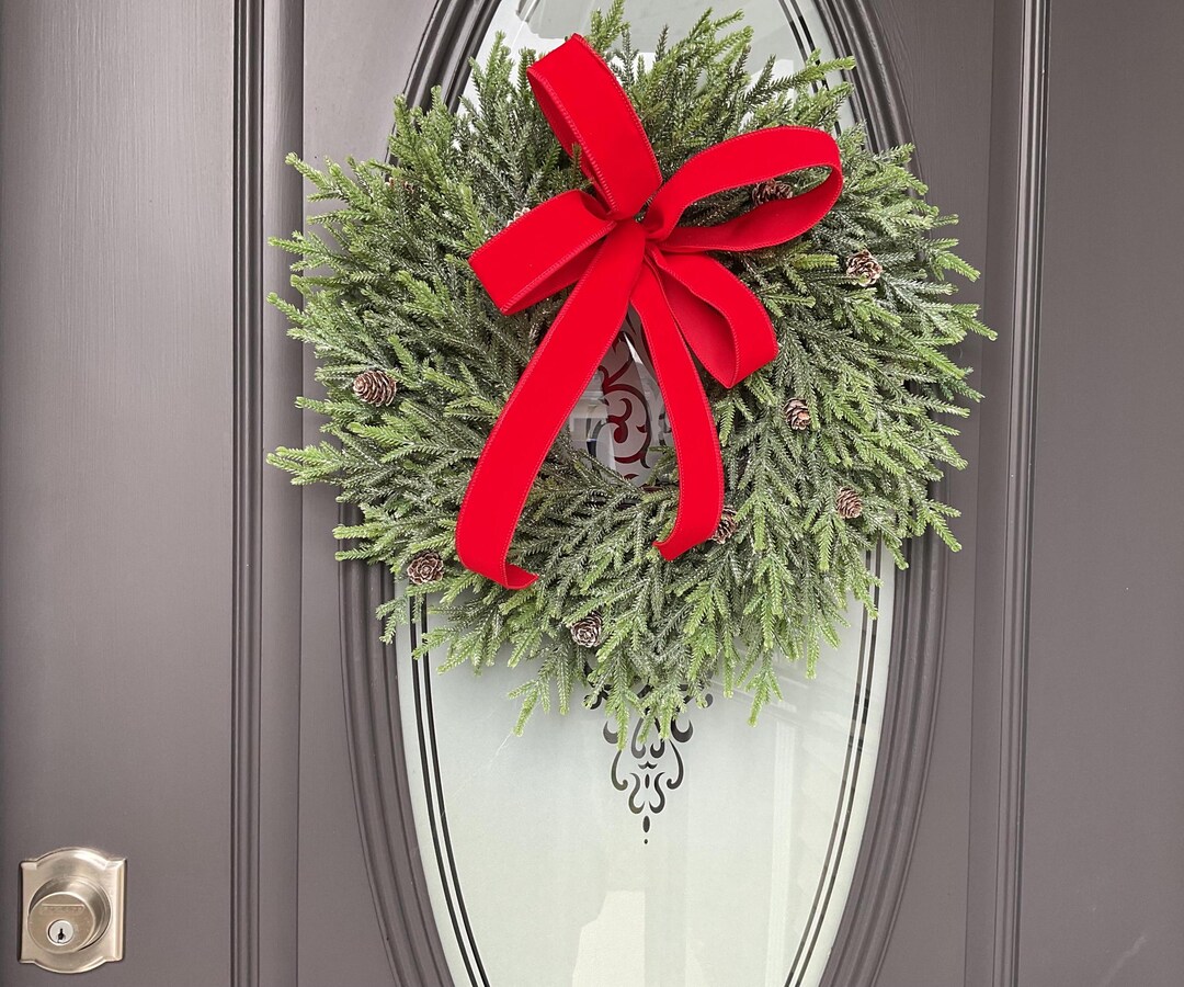 Minimalist Christmas Wreath, Faux Cedar Wreath, Frosted Faux Cedar ...