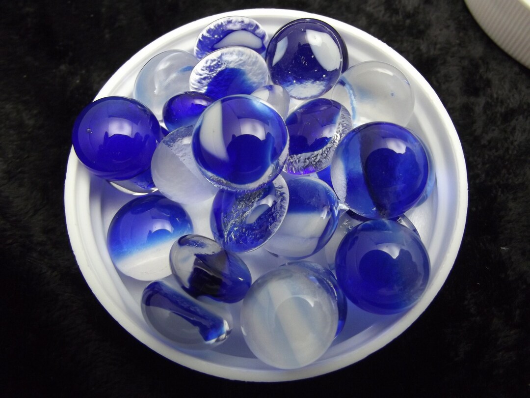 Vienna Glass Medium Handmade Glass Design Elements 25 Pieces Pebbles ...