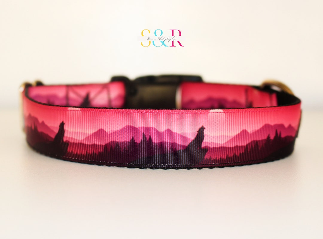 Magenta Wolf Dog Collar: Watercolor Mountains, Howling at Moon - Etsy