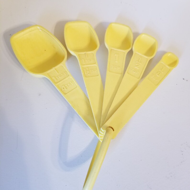 Tupperware Yellow Measuring Spoons Teaspoons Tablespoons MCM - Etsy